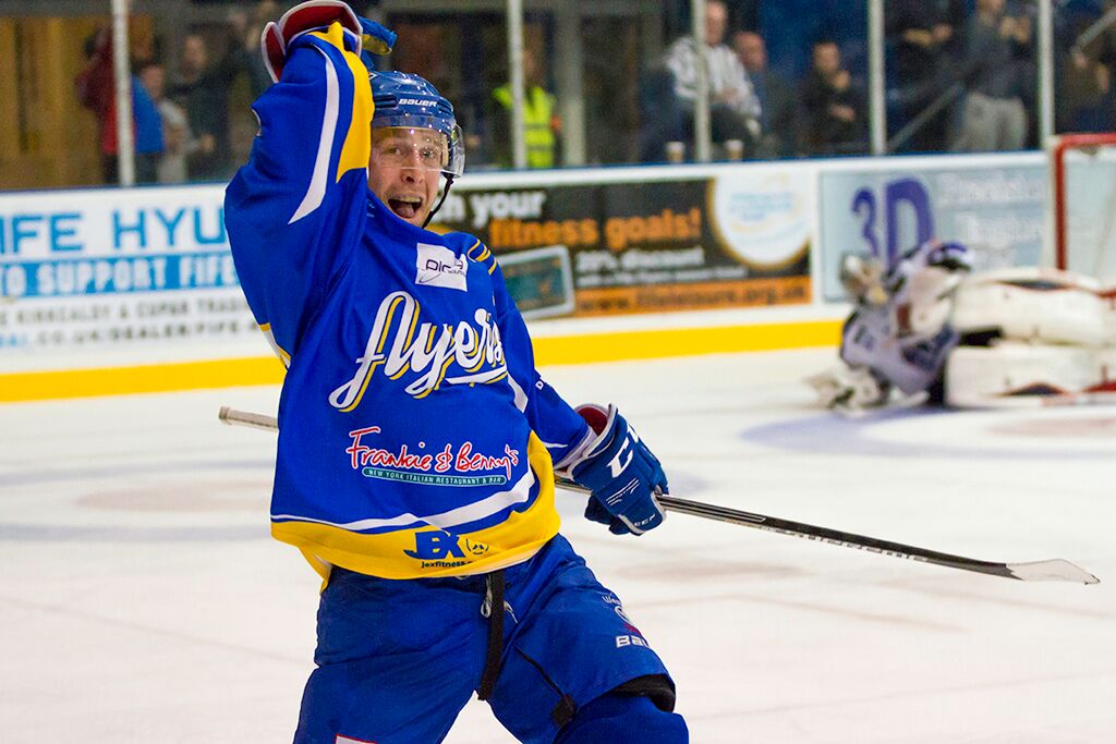 Blaze bring in proven goalscorer Ryan Dingle to boost forward unit ...